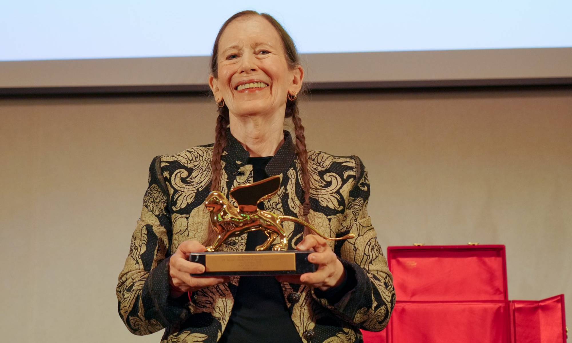 Meredith Monk receives the Golden Lion for Lifetime Achievement at the ...