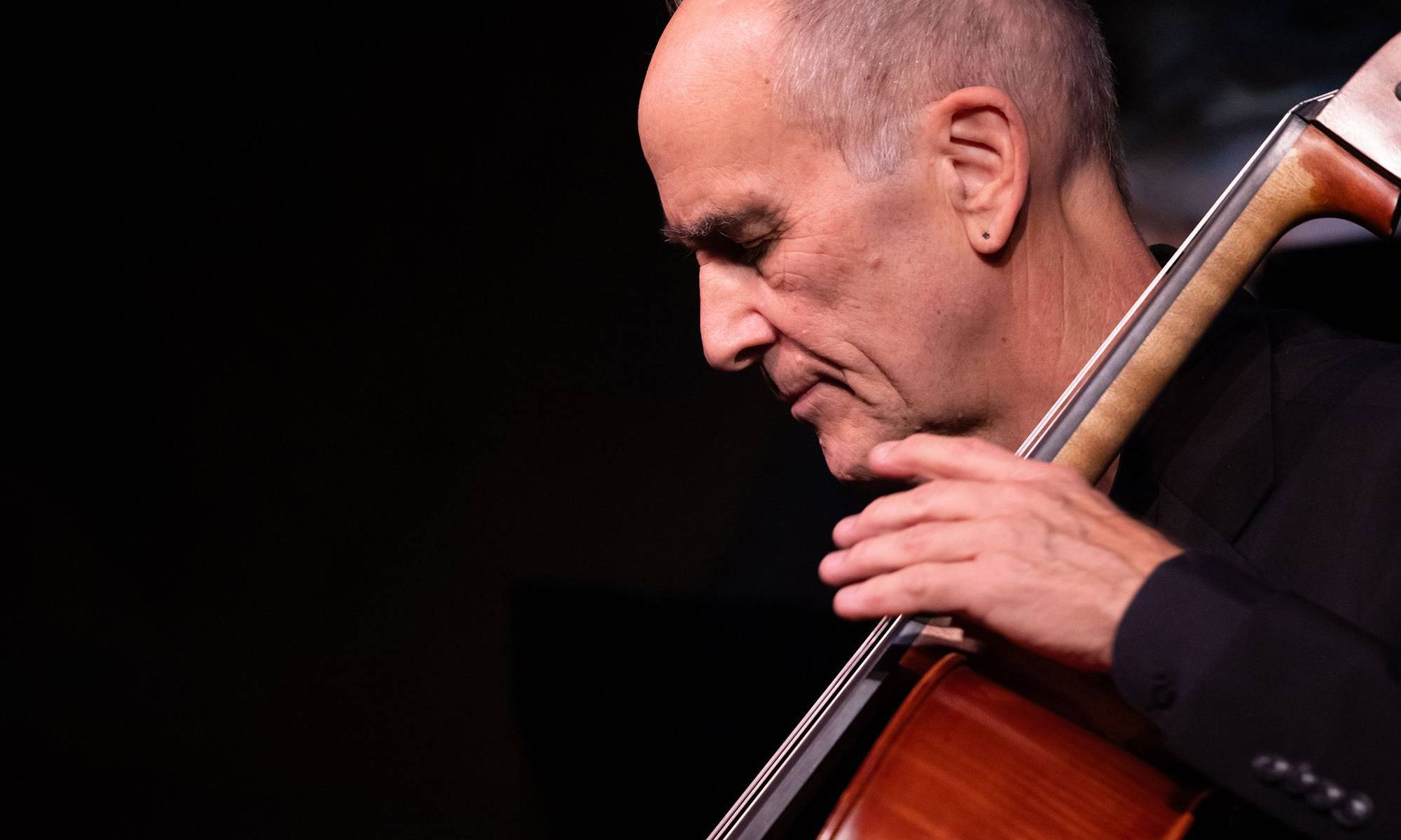 New York Philharmonic principal cello Carter Brey to retire after 30 ...